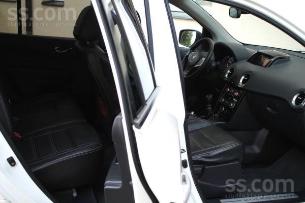 Balts Renault Koleos 2013 Ogre, ar dzinēja tilpumu 2.00 L un nobraukumu 252 tūkst. km par 5890 €, foto 4 vietnē AUTOMOTO.COM.LV