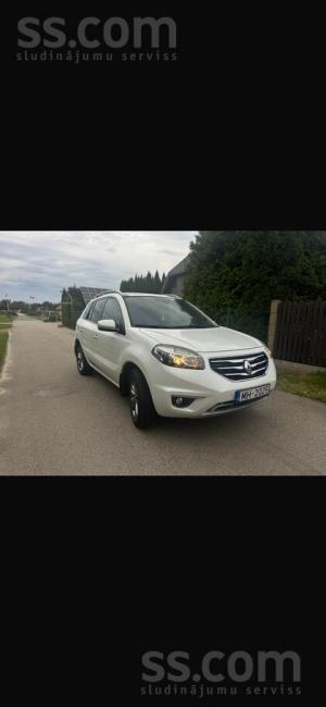 Белый Рено Колеос 2013 в Рига, объемом двигателя 2.00 л и пробегом 200 тыс. км за 5800 €, фото 3 на AUTOMOTO.COM.LV