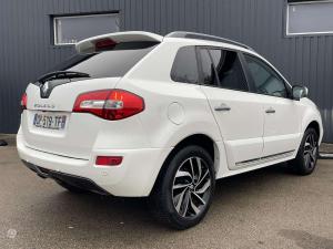 White Renault Koleos 2015 in Taurage, with an engine capacity of 2.00 L and mileage of 269 thousand km for 5800 €, photo 5 on AUTOMOTO.COM.LV