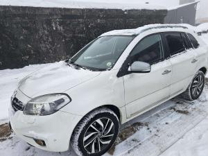 Balts Renault Koleos 2015 Tauragė, ar dzinēja tilpumu 2.00 L un nobraukumu 300 tūkst. km par 4900 €, foto 2 vietnē AUTOMOTO.COM.LV