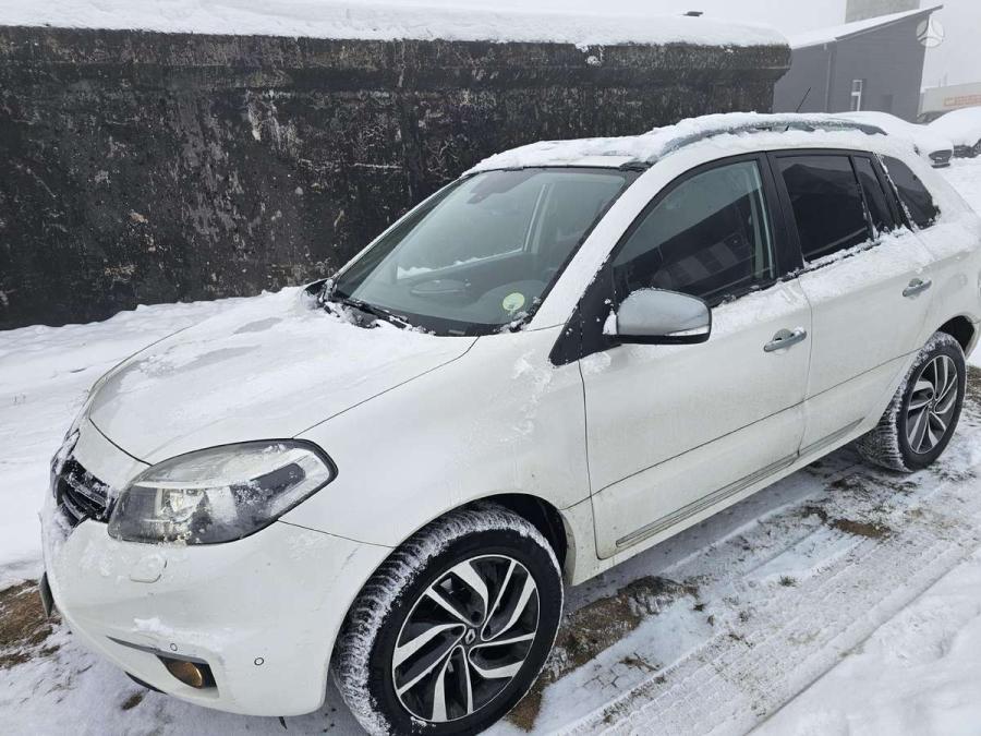 Balts Renault Koleos 2015 Tauragė, ar dzinēja tilpumu 2.00 L un nobraukumu 300 tūkst. km par 4900 €, foto 2 vietnē AUTOMOTO.COM.LV
