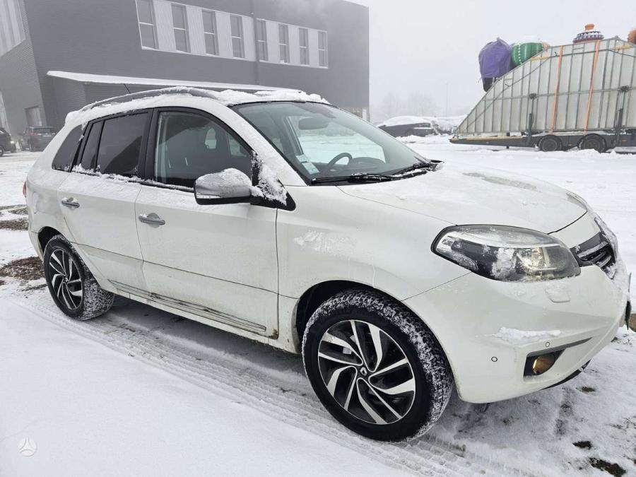 Balts Renault Koleos 2015 Tauragė, ar dzinēja tilpumu 2.00 L un nobraukumu 300 tūkst. km par 4900 €, foto 12 vietnē AUTOMOTO.COM.LV