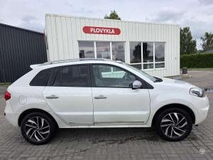 Balts Renault Koleos 2015 Tauragė, ar dzinēja tilpumu 2.00 L un nobraukumu 300 tūkst. km par 4800 €, foto 9 vietnē AUTOMOTO.COM.LV
