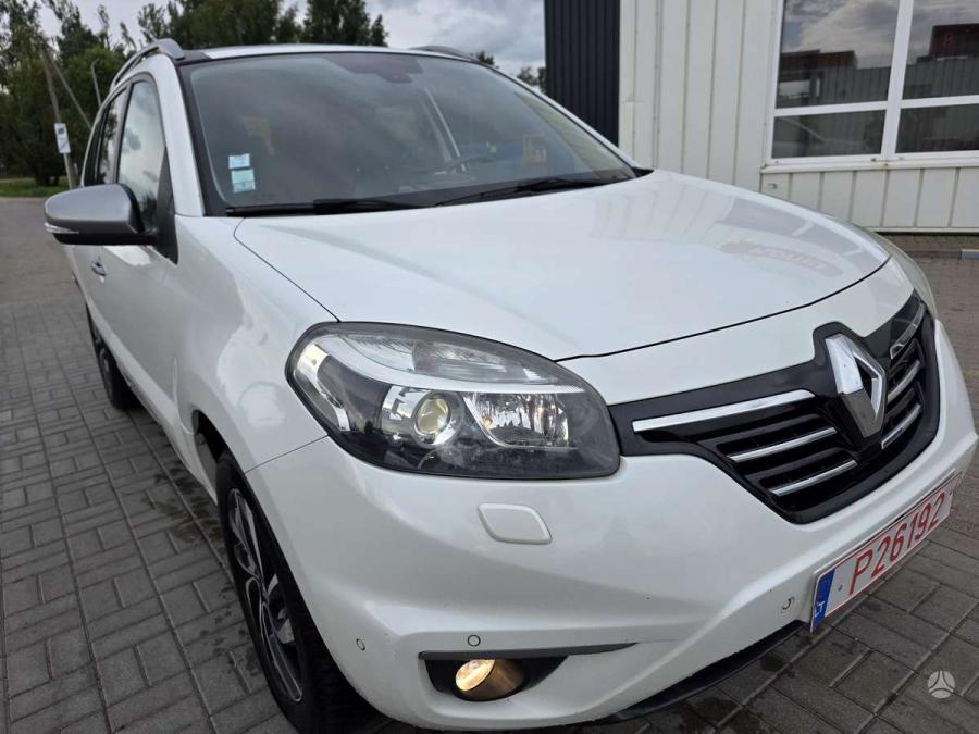 Balts Renault Koleos 2015 Tauragė, ar dzinēja tilpumu 2.00 L un nobraukumu 300 tūkst. km par 4800 €, foto 11 vietnē AUTOMOTO.COM.LV