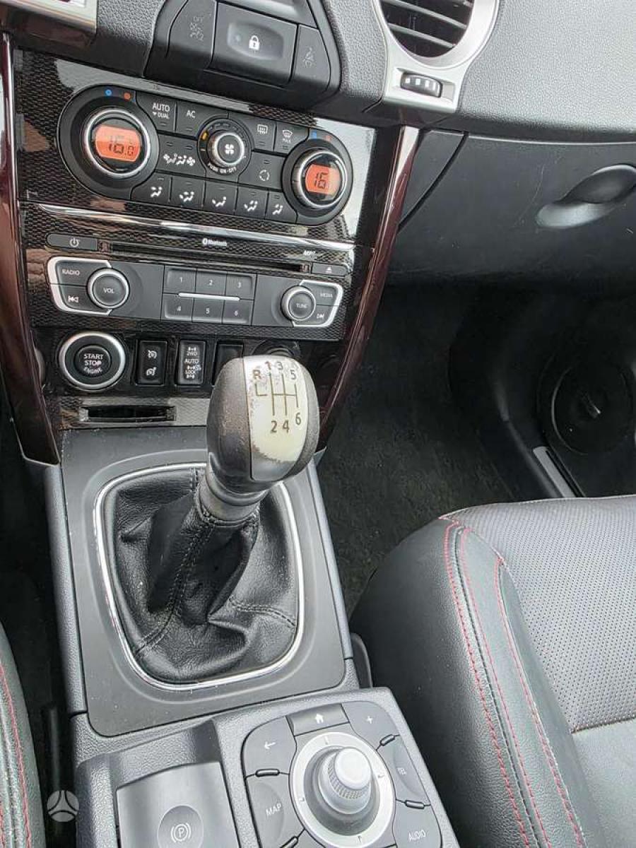 Balts Renault Koleos 2015 Tauragė, ar dzinēja tilpumu 2.00 L un nobraukumu 300 tūkst. km par 4800 €, foto 14 vietnē AUTOMOTO.COM.LV