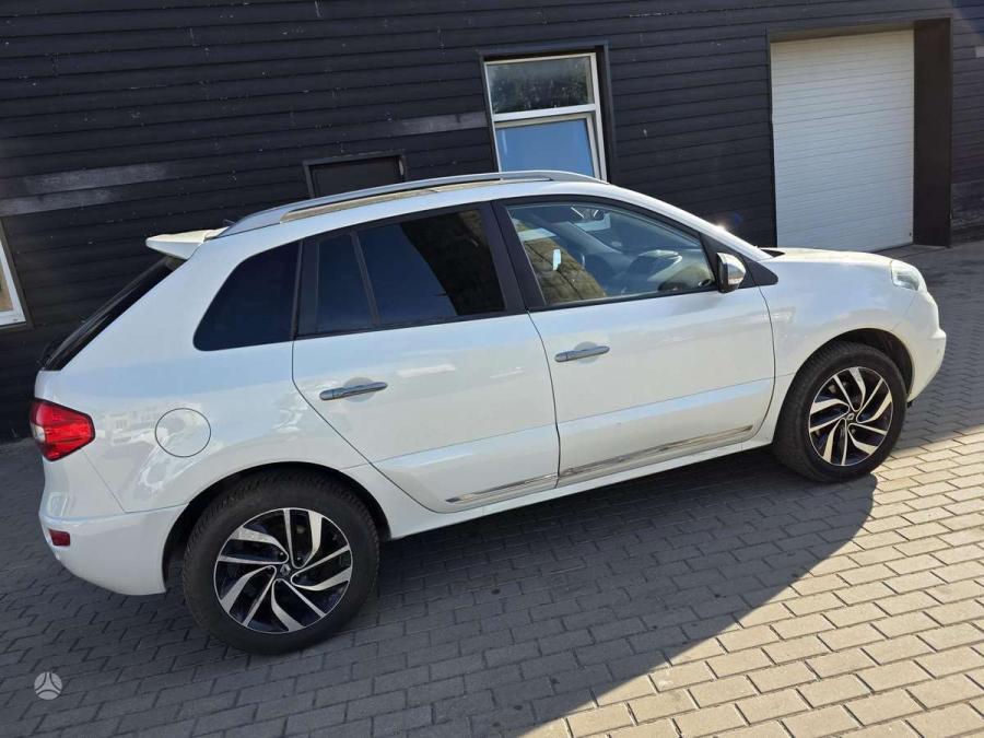 Balts Renault Koleos 2015 Tauragė, ar dzinēja tilpumu 2.00 L un nobraukumu 250 tūkst. km par 4900 €, foto 7 vietnē AUTOMOTO.COM.LV