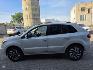 Balts Renault Koleos 2015 Tauragė, ar dzinēja tilpumu 2.00 L un nobraukumu 250 tūkst. km par 4900 €, foto 11 vietnē AUTOMOTO.COM.LV