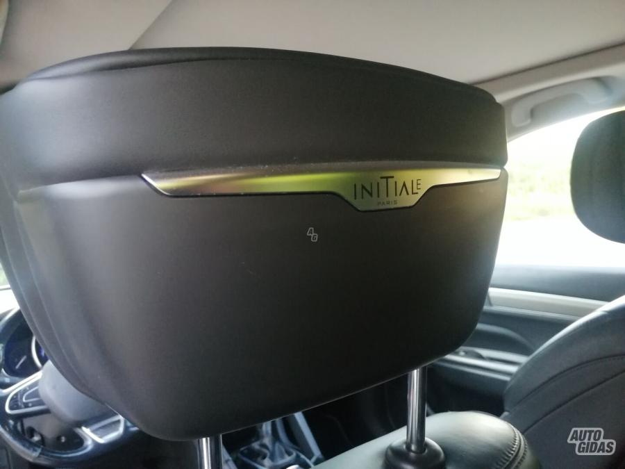White Renault Koleos 2018 in Utena, with an engine capacity of 2.00 L and mileage of 338 thousand km for 8700 €, photo 24 on AUTOMOTO.COM.LV
