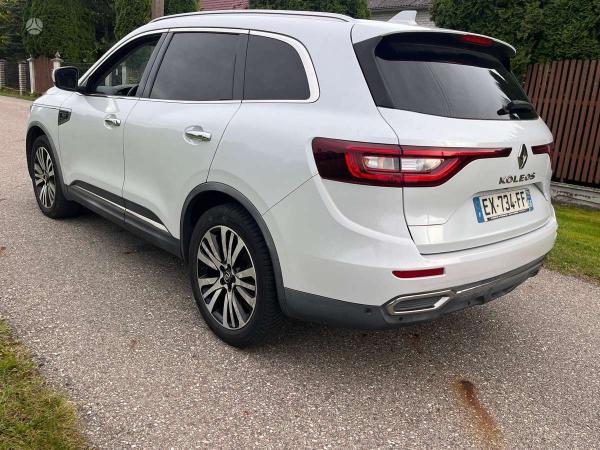 White Renault Koleos 2018 in Taurage, with an engine capacity of 2.00 L and mileage of 292 thousand km for 5900 €, photo 5 on AUTOMOTO.COM.LV