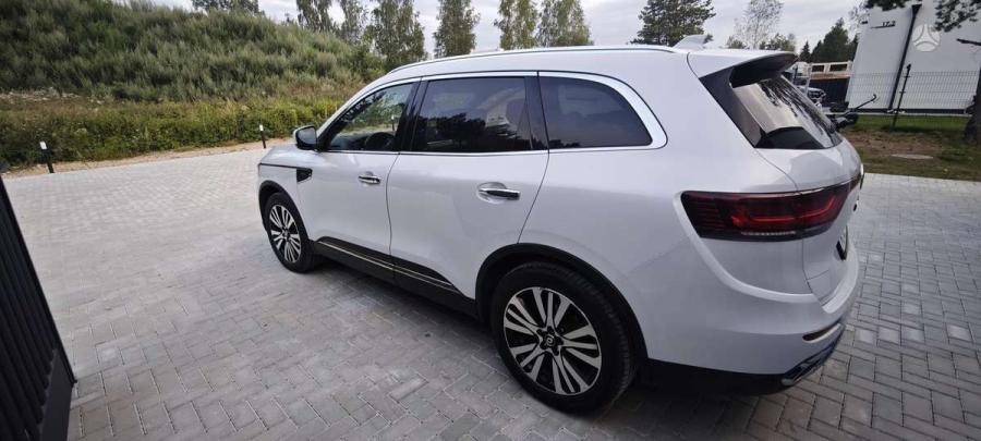 Balts Renault Koleos 2021 Viļņa, ar dzinēja tilpumu 1.33 L un nobraukumu 130 tūkst. km par 19000 €, foto 4 vietnē AUTOMOTO.COM.LV