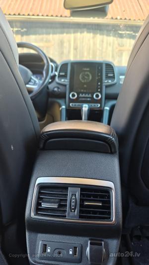 White Renault Koleos 2019 in Tallinn, with an engine capacity of 2.00 L and mileage of 155 thousand km for 15500 €, photo 12 on AUTOMOTO.COM.LV