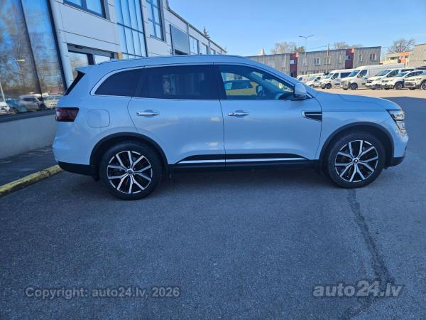 White Renault Koleos 2021 in Tartu, with an engine capacity of 1.30 L and mileage of 100 thousand km for 17990 €, photo 6 on AUTOMOTO.COM.LV