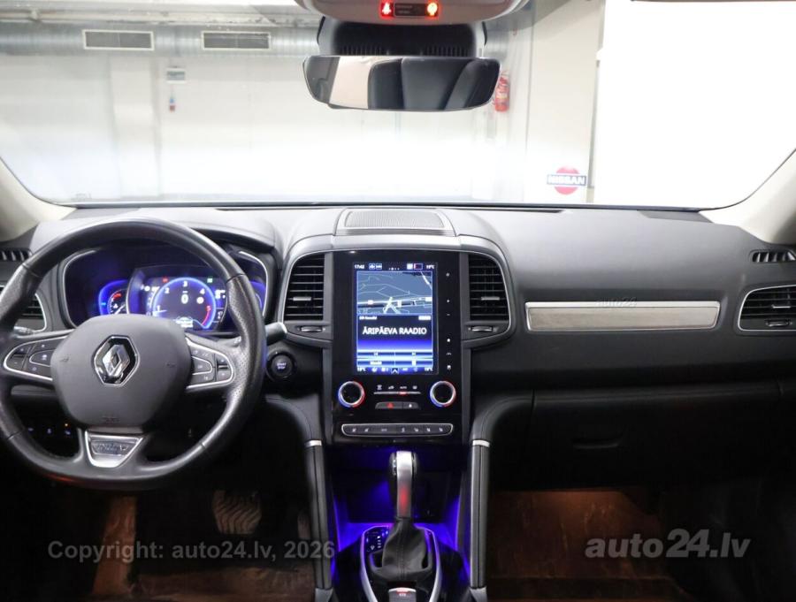 White Renault Koleos 2022 in Tallinn, with an engine capacity of 2.00 L and mileage of 13 thousand km for 24990 €, photo 4 on AUTOMOTO.COM.LV