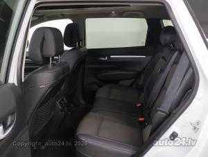 White Renault Koleos 2023 in Tallinn, with an engine capacity of 1.30 L and mileage of 48 thousand km for 22900 €, photo 13 on AUTOMOTO.COM.LV