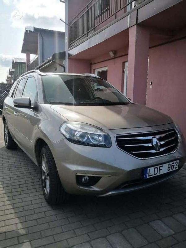 Yellow Renault Koleos 2012 in Plunge, with an engine capacity of 2.00 L and mileage of 300 thousand km for 5800 €, photo 2 on AUTOMOTO.COM.LV