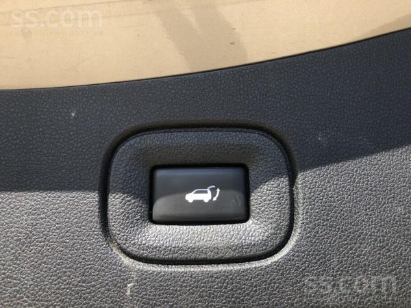 Желтый Рено Колеос 2020 в Рига, объемом двигателя 2.00 л и пробегом 96 тыс. км за 16500 €, фото 10 на AUTOMOTO.COM.LV