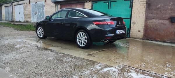Black Renault Laguna 2009 in Siauliai, with an engine capacity of 2.00 L and mileage of 300 thousand km for 2450 €, photo 4 on AUTOMOTO.COM.LV