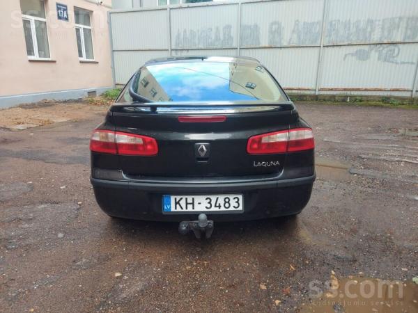 Black Renault Laguna 2003 in Riga, with an engine capacity of 1.80 L and mileage of 214 thousand km for 500 €, photo 4 on AUTOMOTO.COM.LV