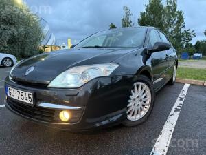 Black Renault Laguna 2007 in Riga, with an engine capacity of 2.00 L and mileage of 263 thousand km for 2000 €, photo 3 on AUTOMOTO.COM.LV