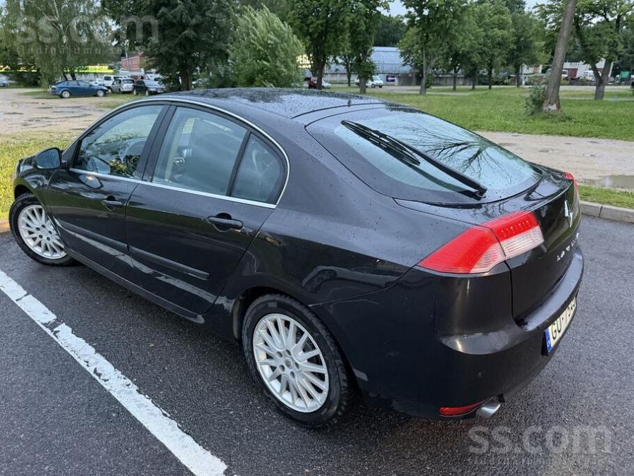 Black Renault Laguna 2007 in Riga, with an engine capacity of 2.00 L and mileage of 263 thousand km for 2000 €, photo 7 on AUTOMOTO.COM.LV