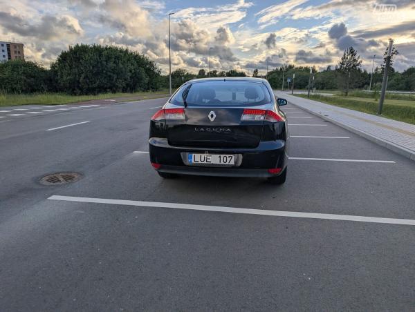 Melns Renault Laguna 2007 Klaipėda, ar dzinēja tilpumu 2.00 L un nobraukumu 307 tūkst. km par 1100 €, foto 5 vietnē AUTOMOTO.COM.LV
