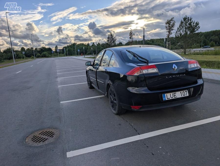 Black Renault Laguna 2007 in Klaipeda, with an engine capacity of 2.00 L and mileage of 307 thousand km for 1100 €, photo 7 on AUTOMOTO.COM.LV