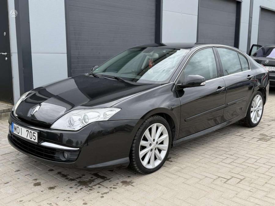 Melns Renault Laguna 2007 Viļņa, ar dzinēja tilpumu 2.00 L un nobraukumu 207 tūkst. km par 1750 €, foto 1 vietnē AUTOMOTO.COM.LV