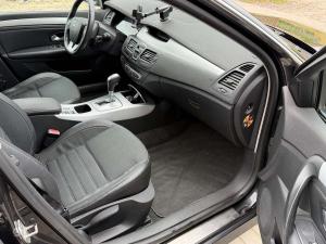 Melns Renault Laguna 2007 Viļņa, ar dzinēja tilpumu 2.00 L un nobraukumu 207 tūkst. km par 1750 €, foto 18 vietnē AUTOMOTO.COM.LV