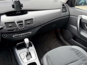 Melns Renault Laguna 2007 Viļņa, ar dzinēja tilpumu 2.00 L un nobraukumu 207 tūkst. km par 1750 €, foto 21 vietnē AUTOMOTO.COM.LV