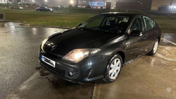 Black Renault Laguna 2009 in Vilnius, with an engine capacity of 1.46 L and mileage of 201 thousand km for 1500 €, photo 2 on AUTOMOTO.COM.LV