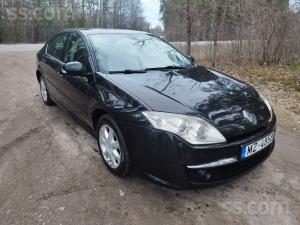 Melns Renault Laguna 2009 Rīga, ar dzinēja tilpumu 1.50 L un nobraukumu 476 tūkst. km par 1400 €, foto  vietnē AUTOMOTO.COM.LV