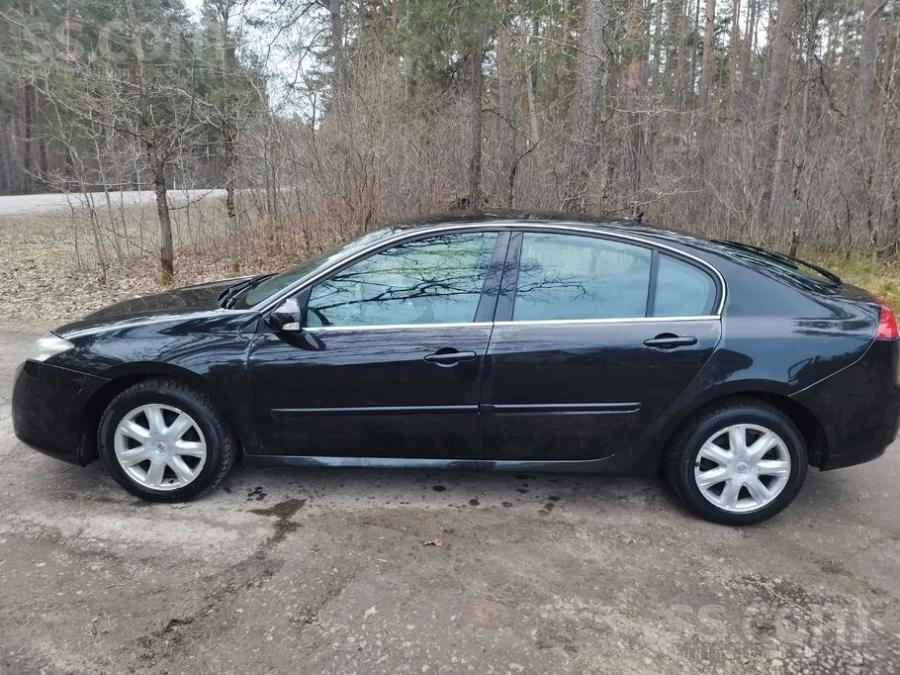 Melns Renault Laguna 2009 Rīga, ar dzinēja tilpumu 1.50 L un nobraukumu 476 tūkst. km par 1400 €, foto 10 vietnē AUTOMOTO.COM.LV