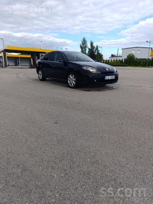Black Renault Laguna 2009 in Aizkraukle, with an engine capacity of 1.50 L and mileage of 333 thousand km for 2300 €, photo 6 on AUTOMOTO.COM.LV