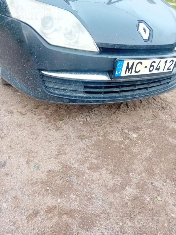 Melns Renault Laguna 2009 Jelgava, ar dzinēja tilpumu 1.50 L un nobraukumu 329 tūkst. km par 1350 €, foto 3 vietnē AUTOMOTO.COM.LV