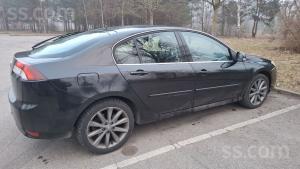 Melns Renault Laguna 2010 Liepāja, ar dzinēja tilpumu 1.60 L un nobraukumu 254 tūkst. km par 2100 €, foto 4 vietnē AUTOMOTO.COM.LV