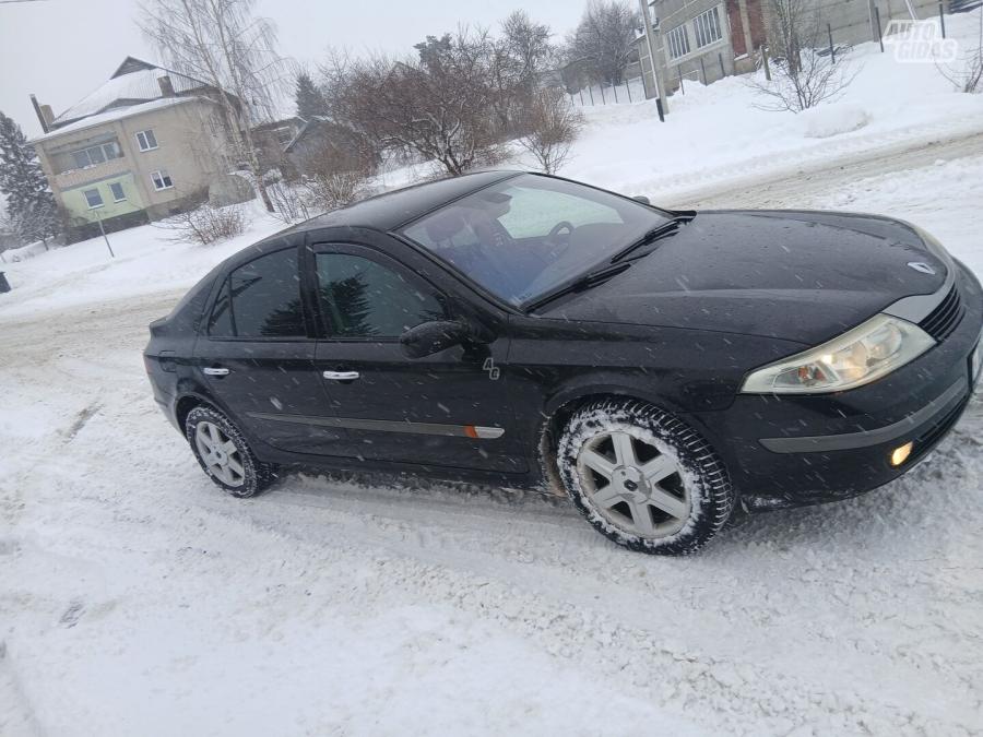 Melns Renault Laguna 2005 Šilalė, ar dzinēja tilpumu 1.90 L un nobraukumu 10 tūkst. km par 1000 €, foto 2 vietnē AUTOMOTO.COM.LV