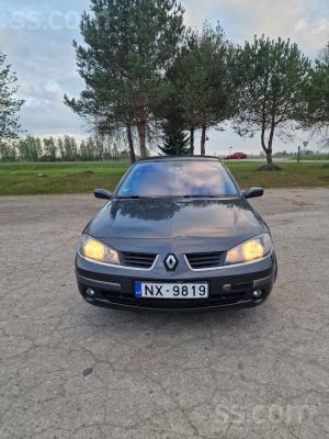 Black Renault Laguna 2005 in Jelgava, with an engine capacity of 2.00 L and mileage of 356 thousand km for 1100 €, photo  on AUTOMOTO.COM.LV