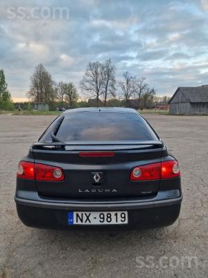 Melns Renault Laguna 2005 Jelgava, ar dzinēja tilpumu 2.00 L un nobraukumu 356 tūkst. km par 1100 €, foto 4 vietnē AUTOMOTO.COM.LV
