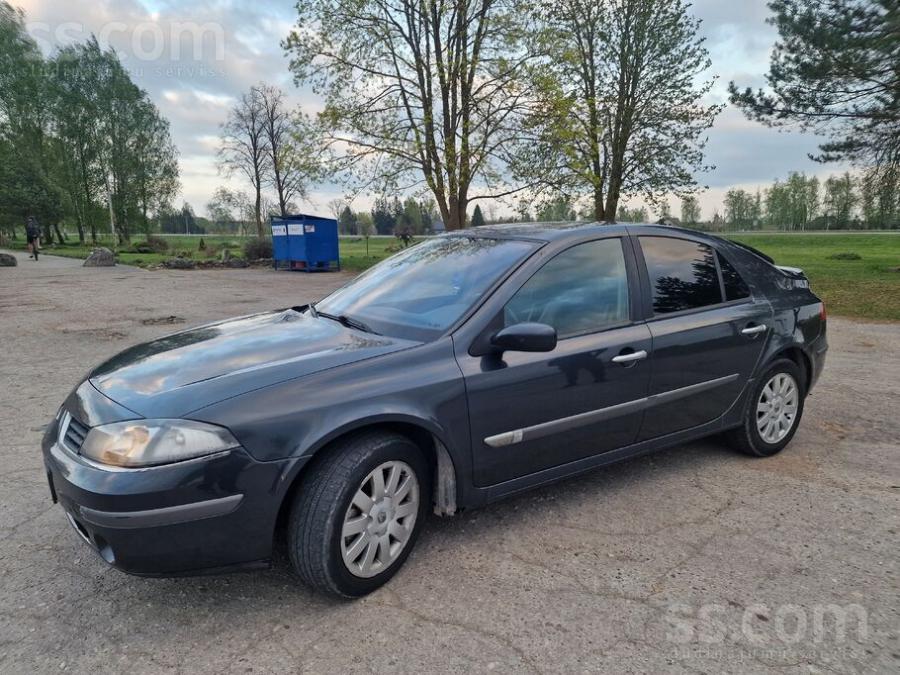Melns Renault Laguna 2005 Jelgava, ar dzinēja tilpumu 2.00 L un nobraukumu 356 tūkst. km par 1100 €, foto 6 vietnē AUTOMOTO.COM.LV