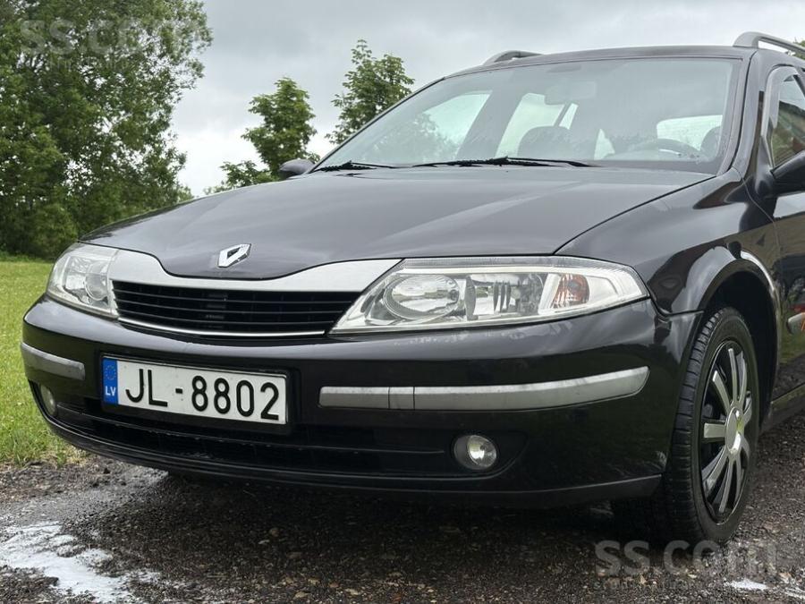 Melns Renault Laguna 2002 Daugavpils, ar dzinēja tilpumu 1.90 L un nobraukumu 348 tūkst. km par 1000 €, foto 1 vietnē AUTOMOTO.COM.LV