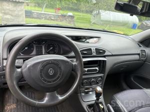 Melns Renault Laguna 2002 Daugavpils, ar dzinēja tilpumu 1.90 L un nobraukumu 348 tūkst. km par 1000 €, foto 7 vietnē AUTOMOTO.COM.LV