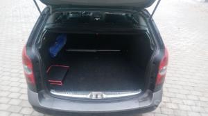 Black Renault Laguna 2006 in Riga, with an engine capacity of 2.20 L and mileage of 288 thousand km for 1650 €, photo 9 on AUTOMOTO.COM.LV