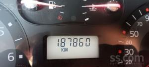 Black Renault Laguna 2006 in Jelgava, with an engine capacity of 2.00 L and mileage of 0 thousand km for 750 €, photo 14 on AUTOMOTO.COM.LV
