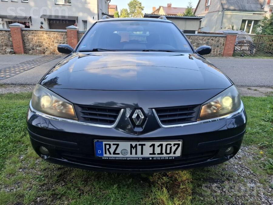 Black Renault Laguna 2006 in Daugavpils, with an engine capacity of 2.20 L and mileage of 290 thousand km for 1200 €, photo 1 on AUTOMOTO.COM.LV