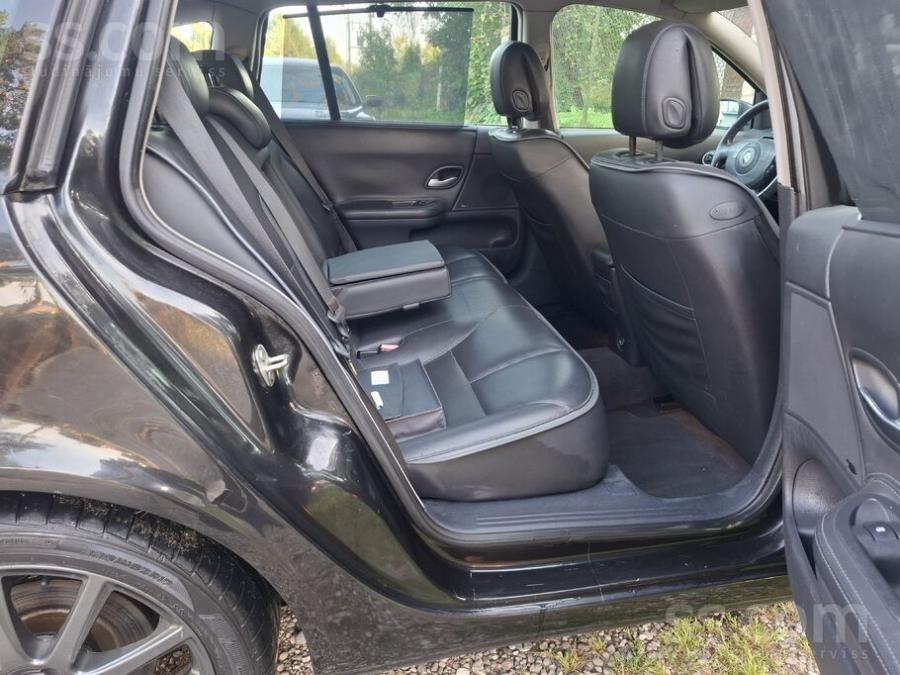 Black Renault Laguna 2006 in Daugavpils, with an engine capacity of 2.20 L and mileage of 290 thousand km for 1200 €, photo 12 on AUTOMOTO.COM.LV