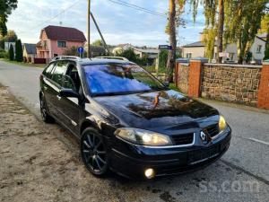 Black Renault Laguna 2006 in Daugavpils, with an engine capacity of 2.20 L and mileage of 276 thousand km for 899 €, photo 4 on AUTOMOTO.COM.LV