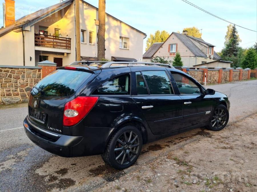 Black Renault Laguna 2006 in Daugavpils, with an engine capacity of 2.20 L and mileage of 276 thousand km for 899 €, photo 6 on AUTOMOTO.COM.LV