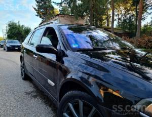 Black Renault Laguna 2006 in Daugavpils, with an engine capacity of 2.20 L and mileage of 276 thousand km for 899 €, photo 9 on AUTOMOTO.COM.LV