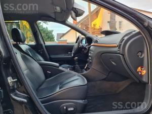 Black Renault Laguna 2006 in Daugavpils, with an engine capacity of 2.20 L and mileage of 276 thousand km for 899 €, photo 14 on AUTOMOTO.COM.LV