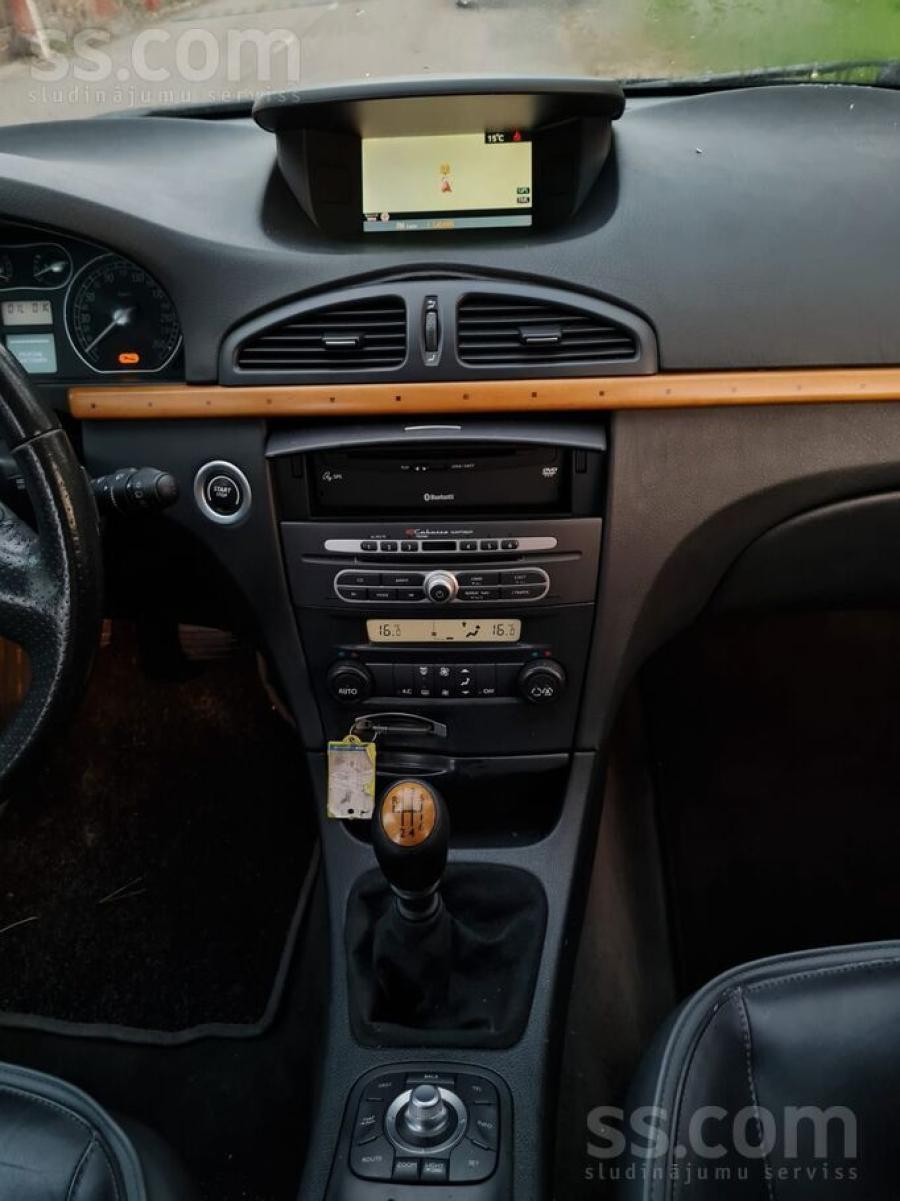 Black Renault Laguna 2006 in Daugavpils, with an engine capacity of 2.20 L and mileage of 276 thousand km for 899 €, photo 19 on AUTOMOTO.COM.LV